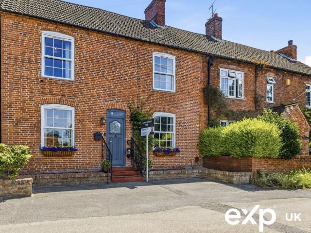 3 bedroom cottage for sale