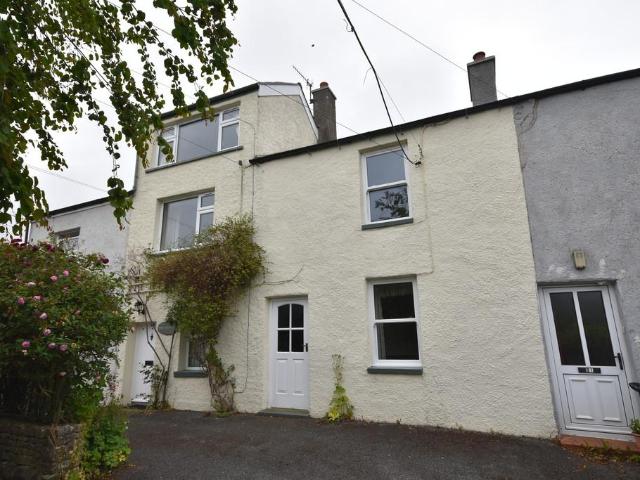 3 bedroom cottage for sale
