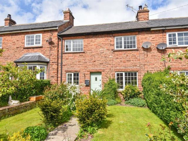3 bedroom cottage for sale