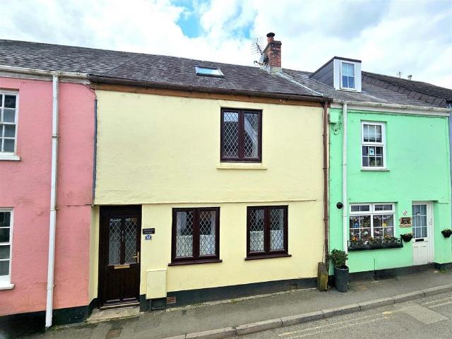 3 bedroom cottage for sale