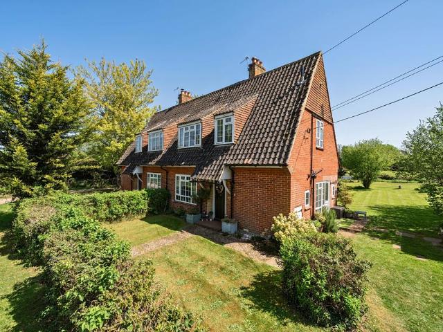 3 bedroom cottage for sale