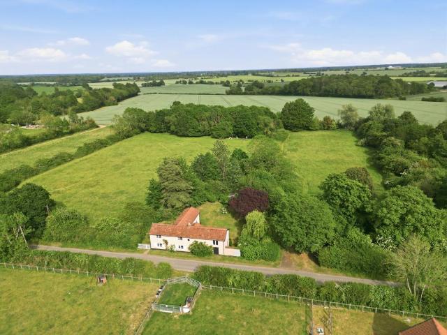 3 bedroom cottage for sale