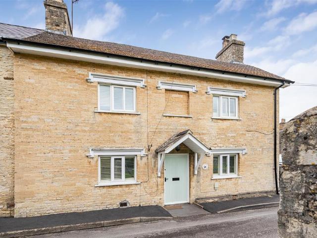 3 bedroom cottage for sale