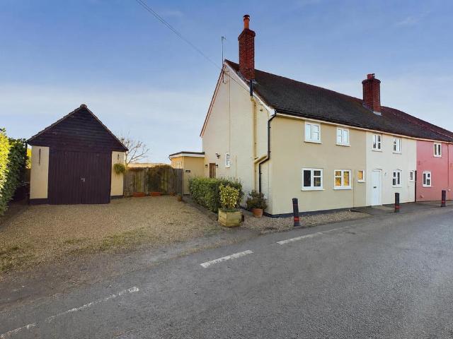 3 bedroom cottage for sale