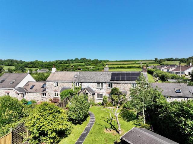 3 bedroom cottage for sale