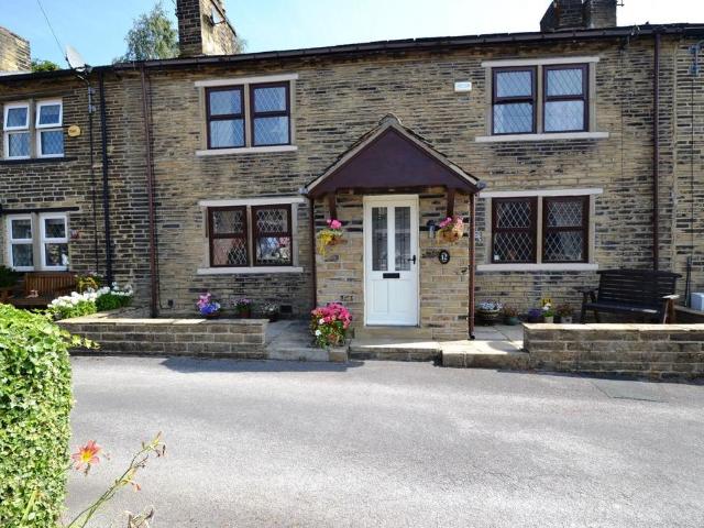 3 bedroom cottage for sale