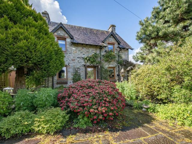 3 bedroom cottage for sale
