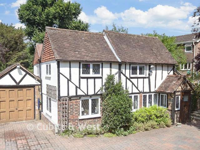 3 bedroom cottage for sale