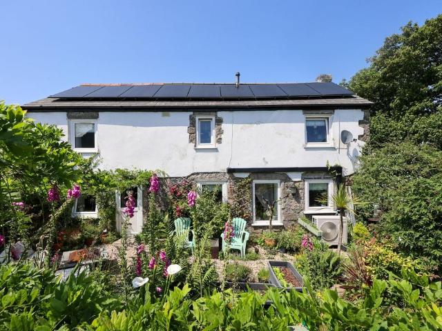 3 bedroom cottage for sale