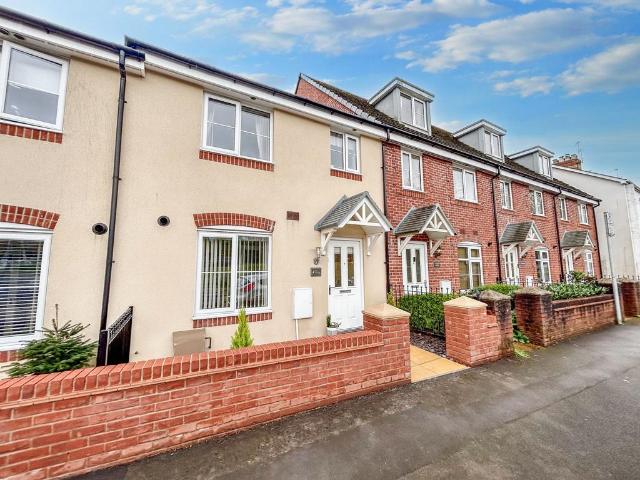 3 bedroom cottage for sale