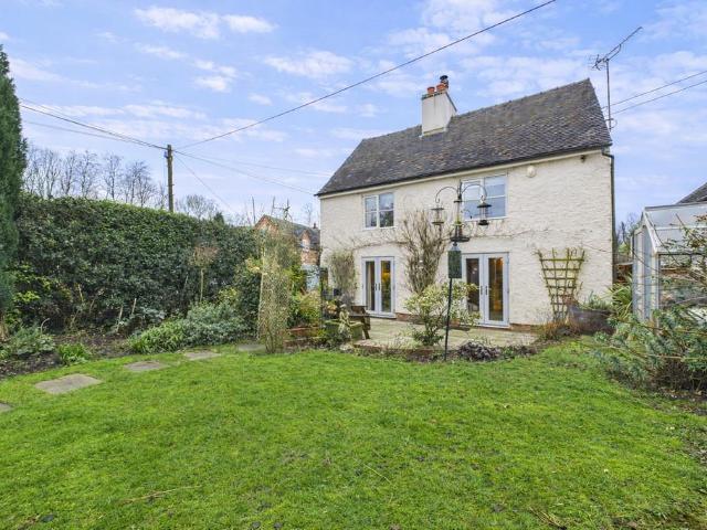 3 bedroom cottage for sale