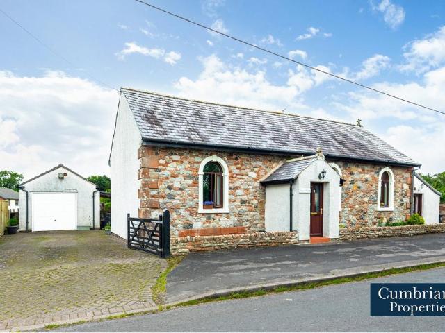 3 bedroom cottage for sale