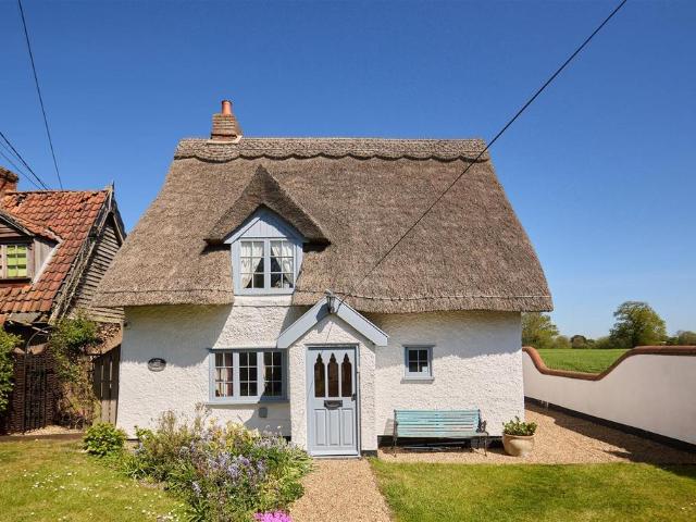 3 bedroom cottage for sale