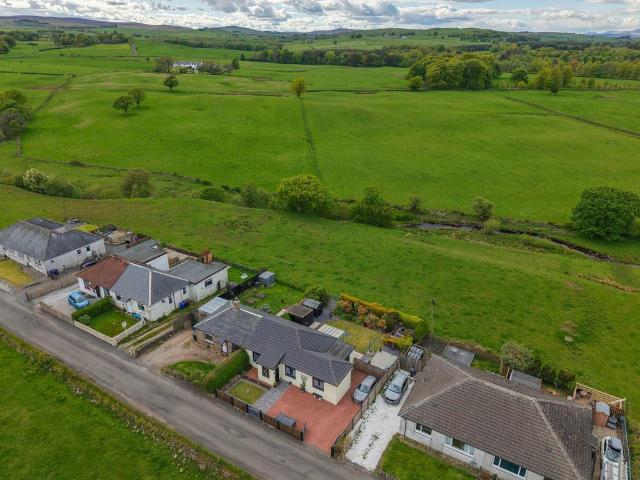 3 bedroom cottage for sale