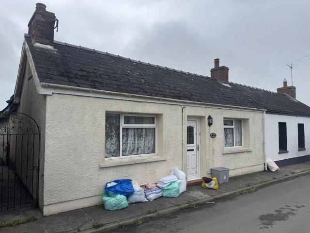 3 bedroom cottage for sale