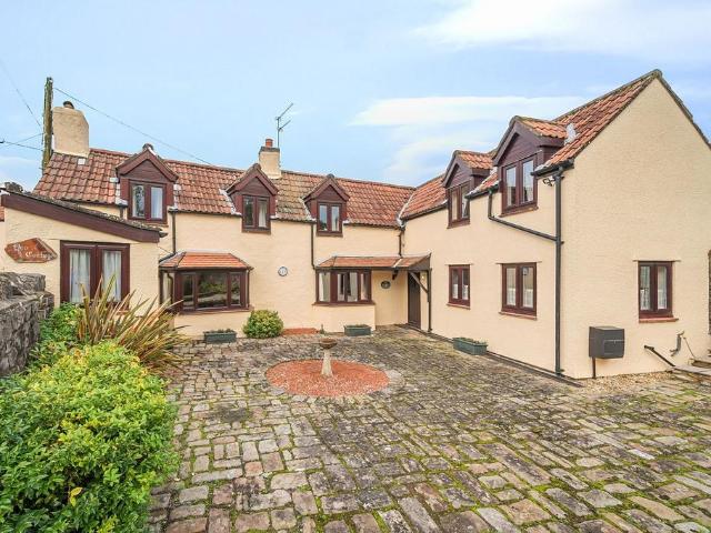 3 bedroom cottage for sale