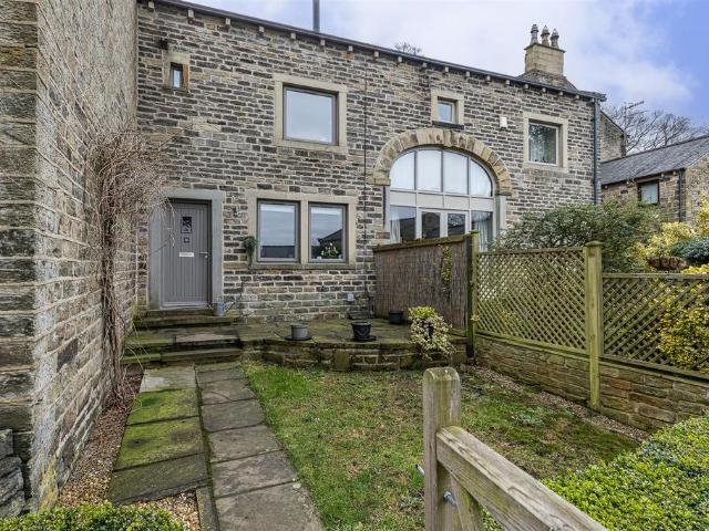 3 bedroom cottage for sale