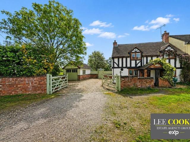 3 bedroom cottage for sale