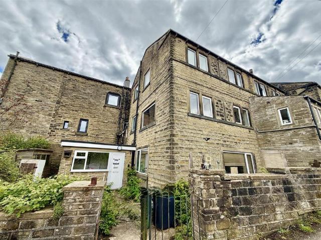 3 bedroom cottage for sale
