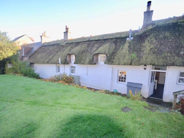 3 bedroom cottage for sale