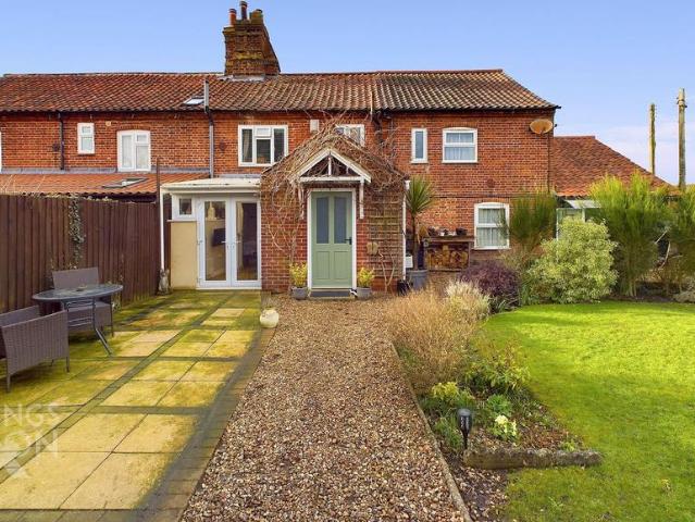 3 bedroom cottage for sale