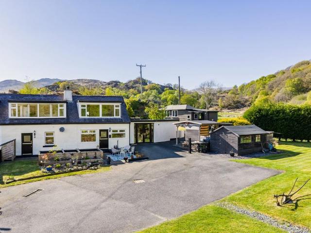 3 bedroom cottage for sale