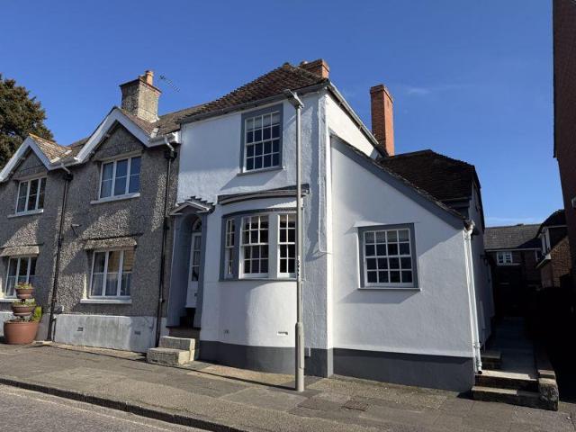 3 bedroom cottage for sale