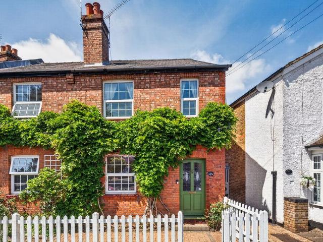 3 bedroom cottage for sale