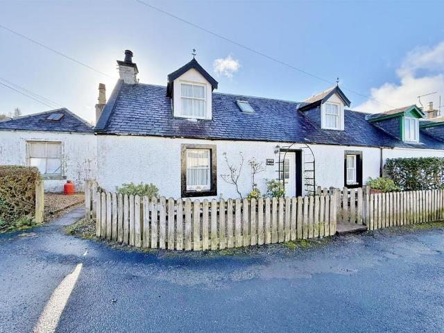 3 bedroom cottage for sale