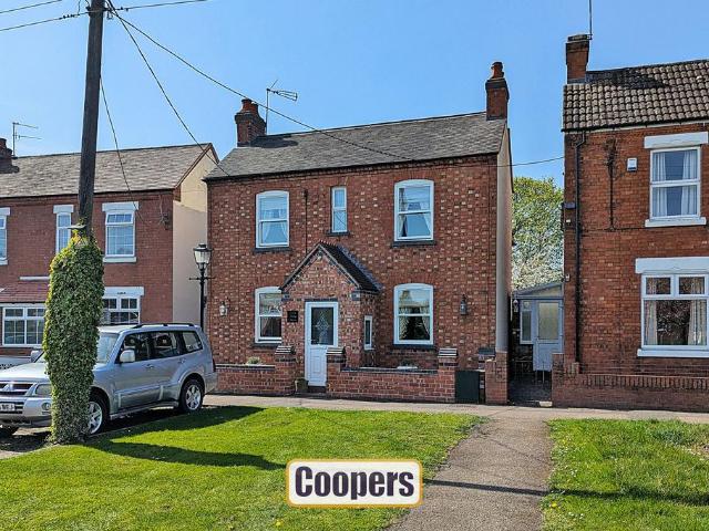 3 bedroom cottage for sale