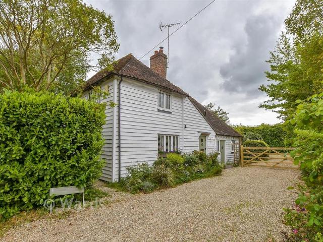 3 bedroom cottage for sale