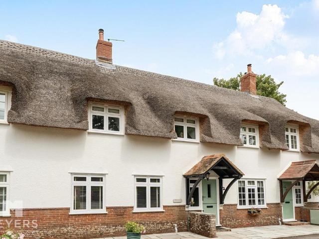 3 bedroom cottage for sale