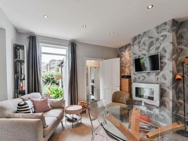 3 Bedroom Cottage For Sale In Walthamstow Village, London