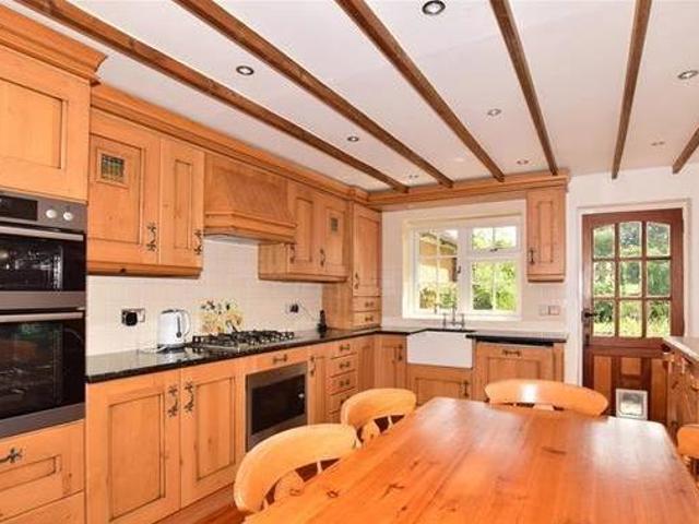 3 bedroom cottage for sale in Way Hill Minster Ramsgate Kent CT12