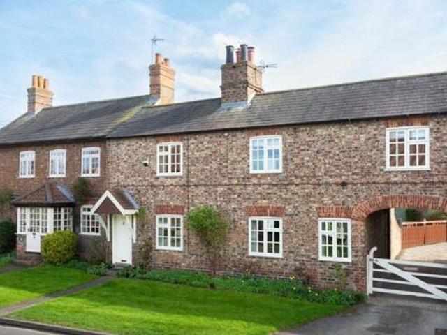 3 Bedroom Cottage For Sale In Wheldrake