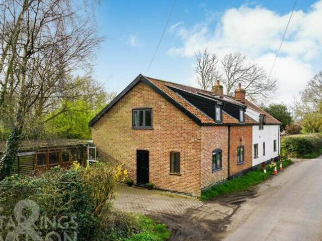 3 Bedroom Cottage For Sale In Whitehouse Lane