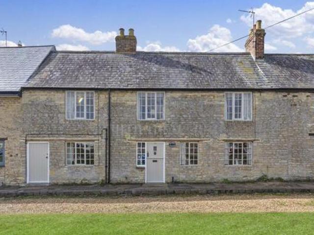 3 Bedroom Cottage For Sale In Woodford