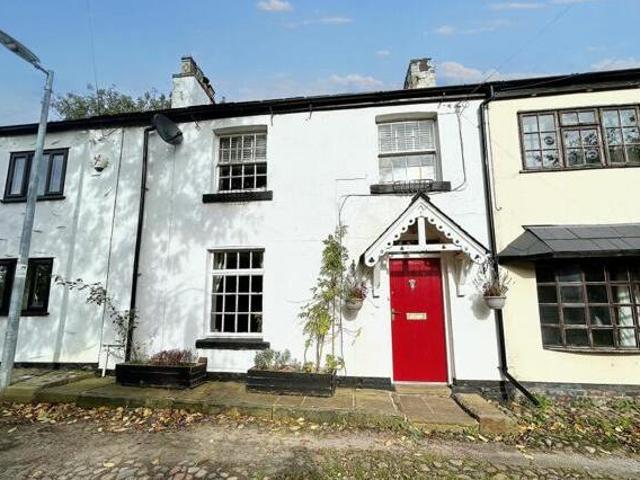 3 Bedroom Cottage For Sale In Worsley