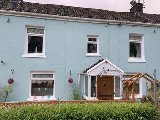 3 Bedroom Cottage For Sale In Ystradowen