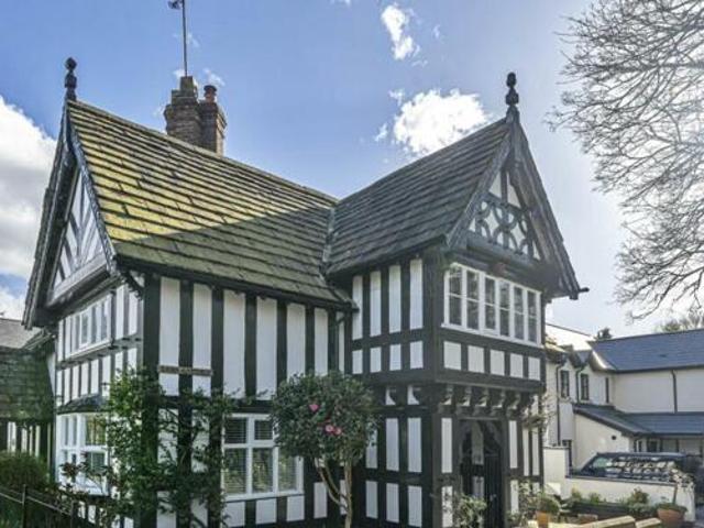 3 Bedroom Cottage For Sale In Barton Road, Worsley