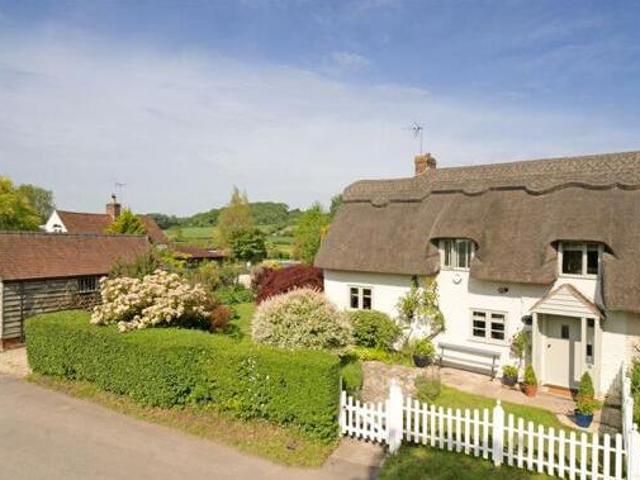 3 Bedroom Cottage For Sale In Bishops Norton