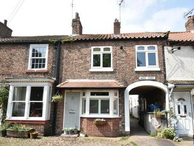 3 Bedroom Cottage For Sale In Brompton