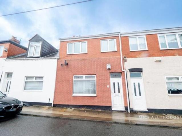 3 bedroom cottage for sale in Castlereagh Street, Silksworth, Sunderland, SR3