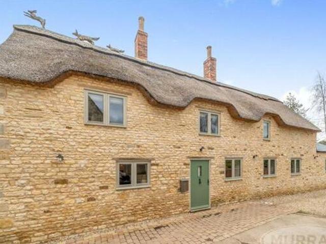 3 Bedroom Cottage For Sale In Cottesmore