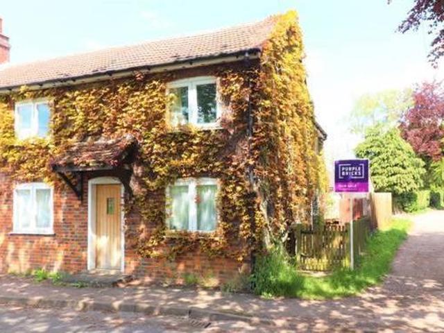 3 bedroom cottage for sale in East Street Lilley LU2 LU2