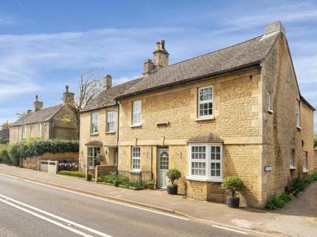 3 Bedroom Cottage For Sale In Easton On The Hill, Stamford