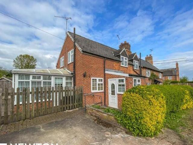 3 Bedroom Cottage For Sale In Gamston