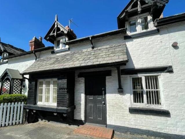 3 Bedroom Cottage For Sale In Hale Village