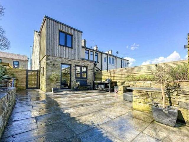 3 Bedroom Cottage For Sale In Helmshore