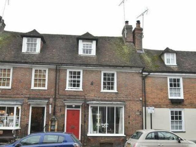 3 bedroom cottage for sale in High Street Lenham ME17